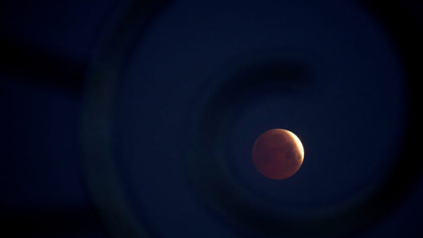 Blood Moon Total Lunar Eclipse | 'Blood Moon' to rise during total lunar eclipse tonight | Where ...